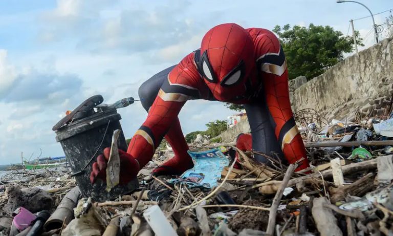 The original “Spider man” hero who cleanup plastic waste and rubbish ...