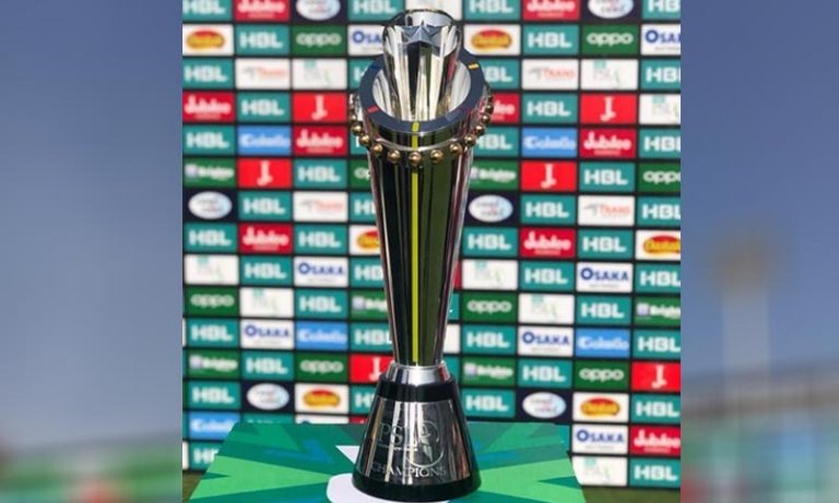 PSL 5 trophy unveiled at National Stadium - Sports - Aaj English TV