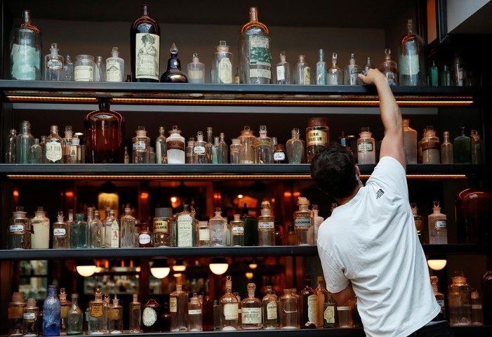 Cheers and fears as England's pubs prepare for 'Super Saturday ...