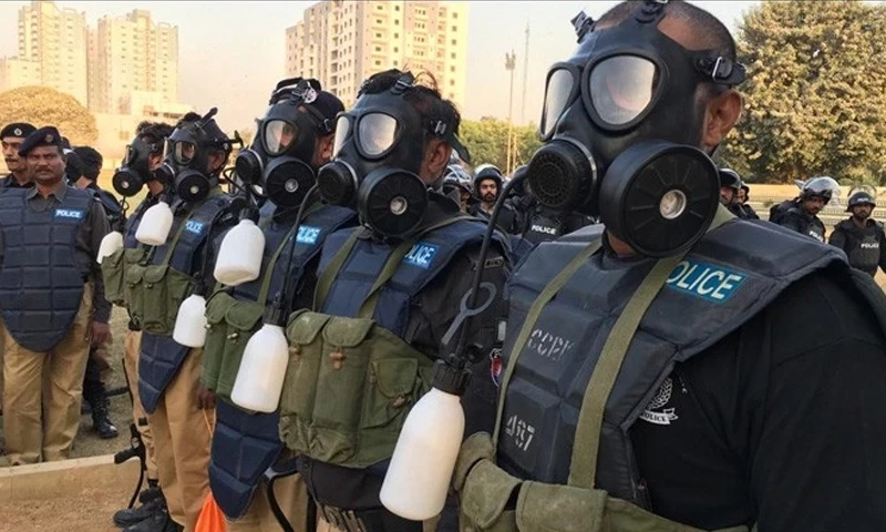 Sindh police to launch Anti-Riots force to curb violent protest ...