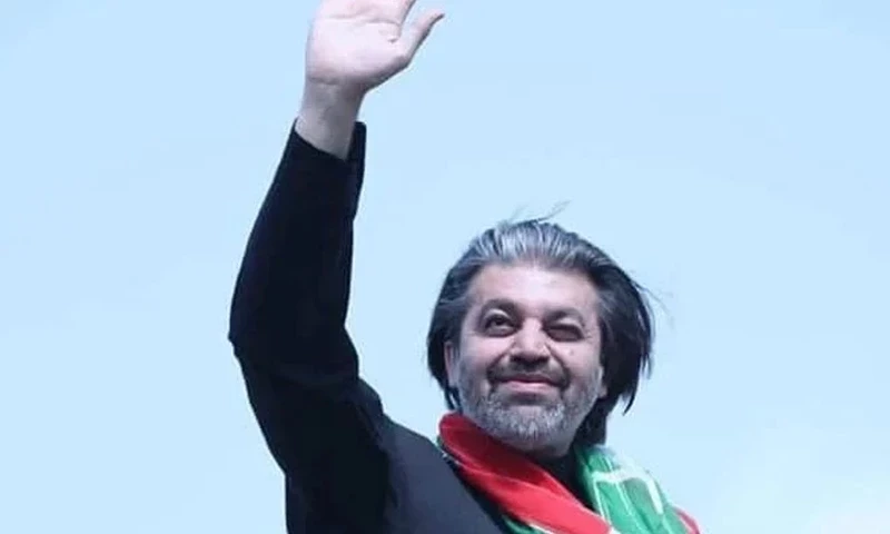 PTI’s Ali Muhammad Khan released after 80 days in jail - Pakistan - Aaj ...