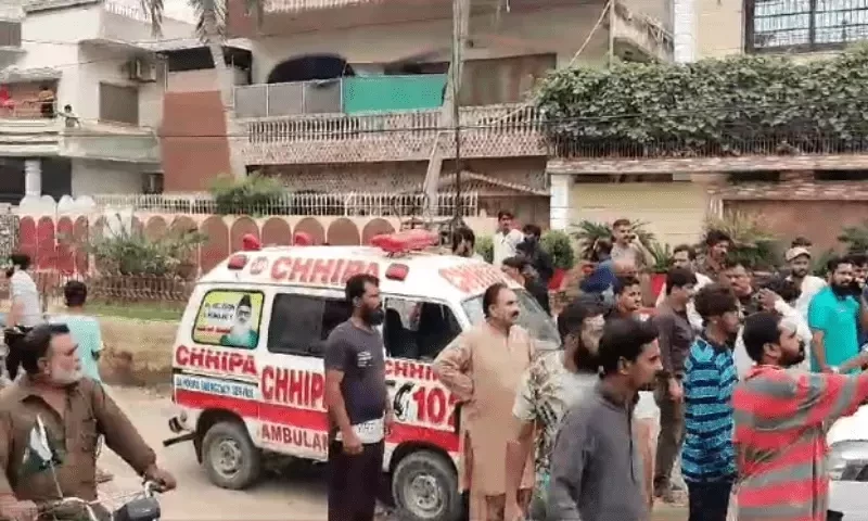 Karachi police kill five suspected robbers who broke into house ...