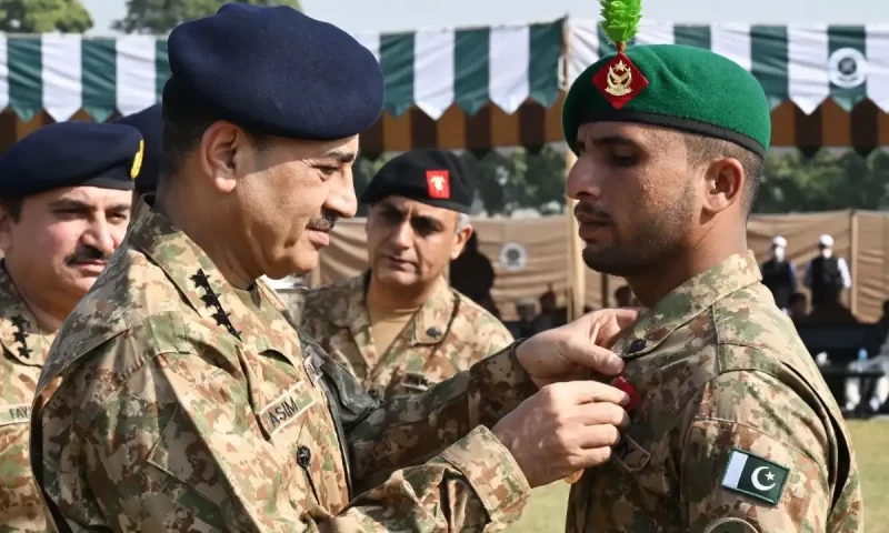 COAS Munir describes shooting skill as ‘hallmark of professional ...