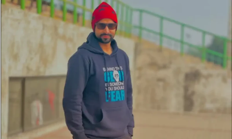 Hockey team goalkeeper Akmal Hussain ties the knot - Sports - Aaj ...