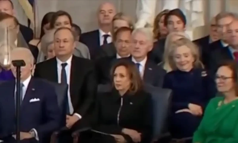 Hillary Clinton’s reaction to Trump’s Gulf of Mexico renaming goes ...