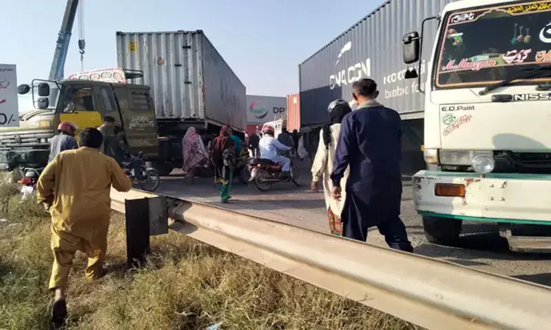 TLP protest cripples life in Islamabad, Rawalpindi for second day ...