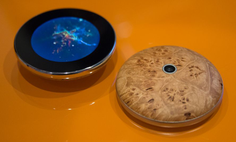 انوکھا گول اسمارٹ فون :Runcible - AAJ